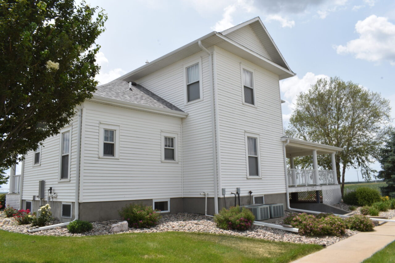 104 W Hwy 4, Daykin NE - Brad Elting & Company