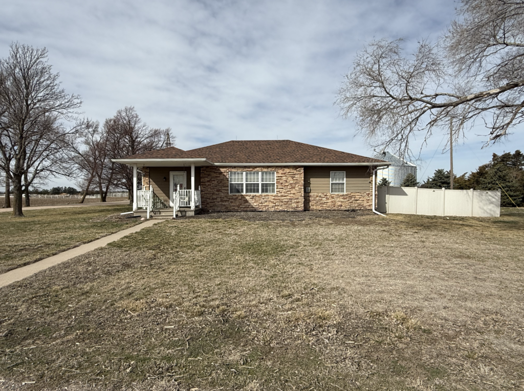 1349 Road 6200, Hebron, NE - Brad Elting & Company